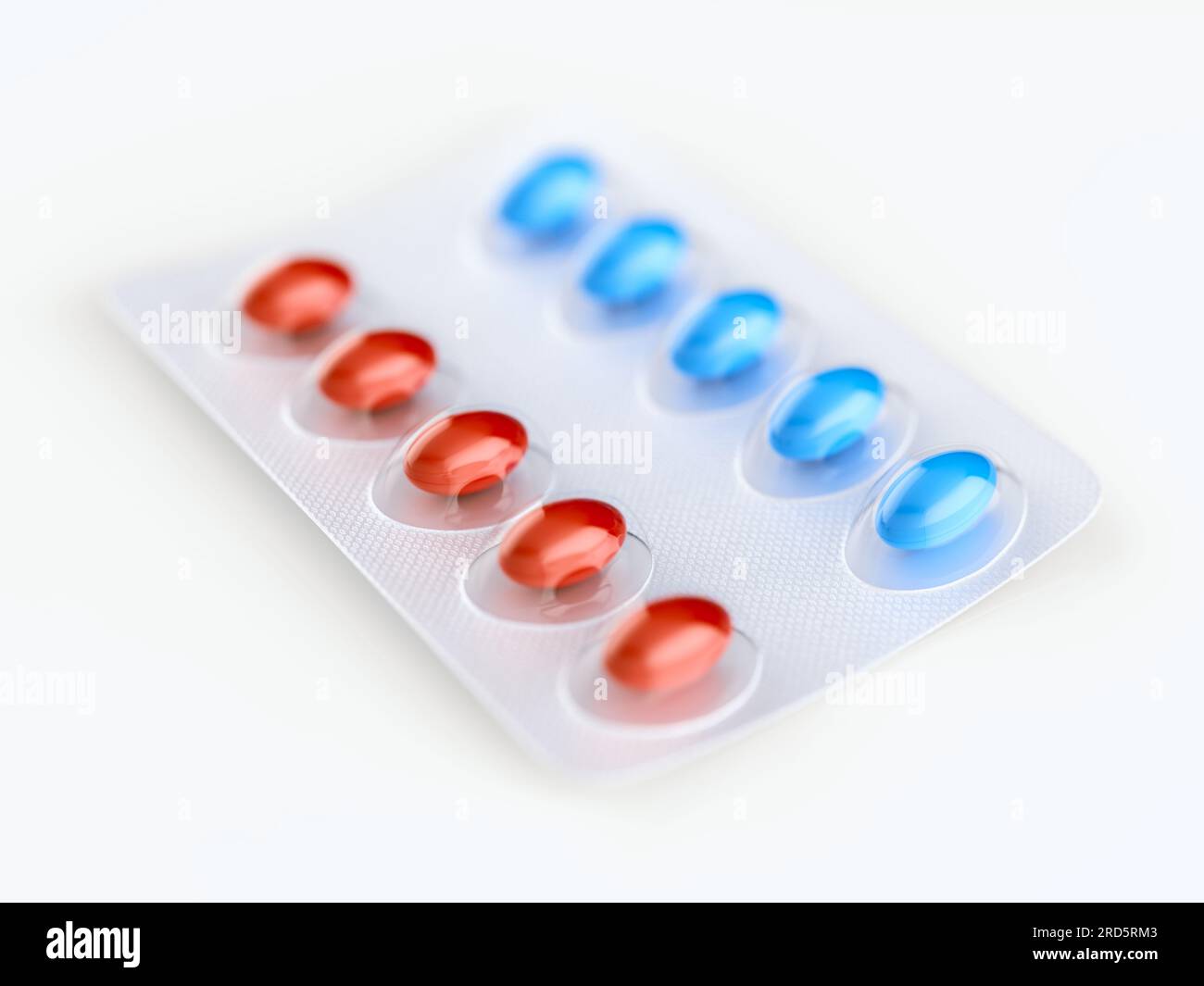 Vitamin pill tablet package hi-res stock photography and images - Alamy