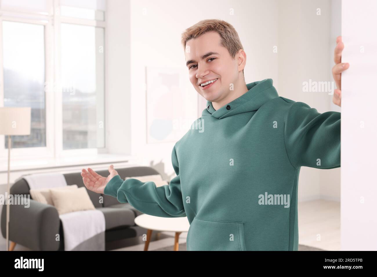 Inviting guest house hi-res stock photography and images - Alamy