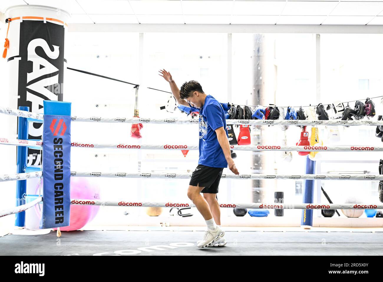 Naoya Inoue of Japan trains during a public workout at Ohhashi Boxing ...