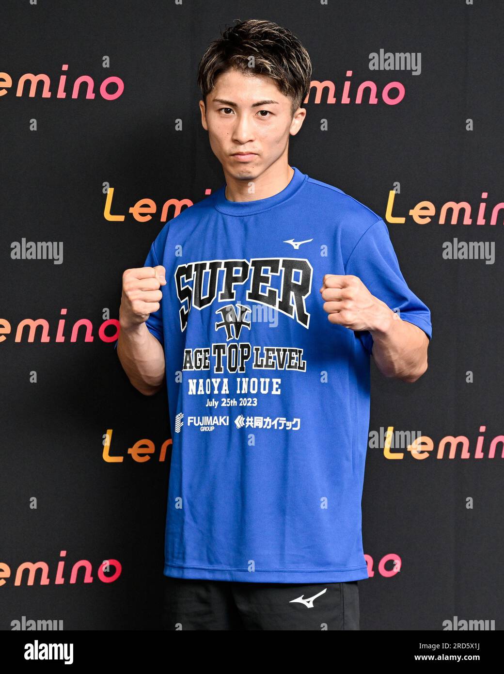 Naoya Inoue of Japan poses for a photosession during a public workout ...