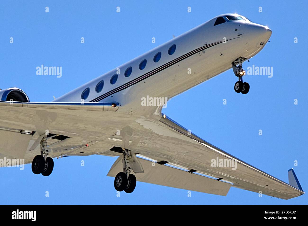Gulfstream gv sp hi-res stock photography and images - Alamy