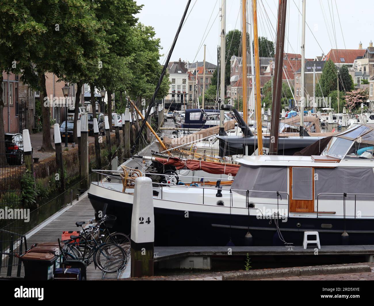 Wijnhaven dordrecht hi-res stock photography and images - Alamy