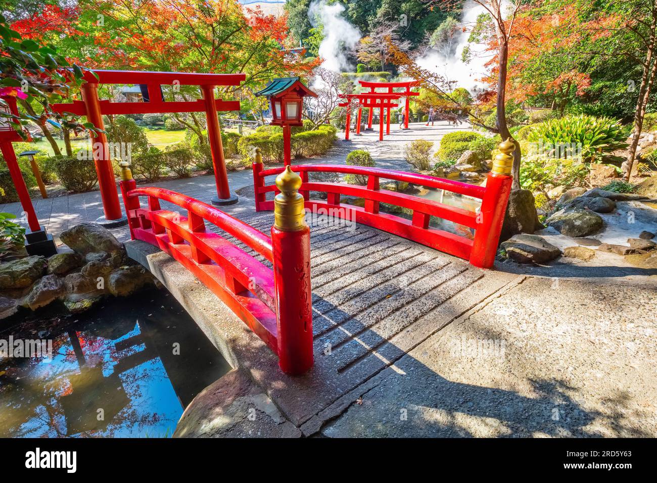 Beppu, Japan - Nov 25 2022: Hakuryu Inari Okami (White Dragon Inari ...