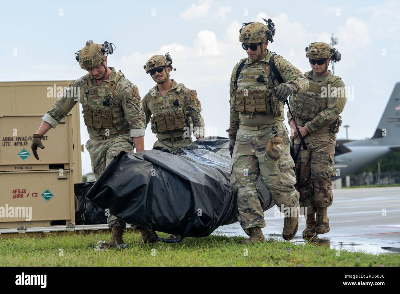 1st special operations support squadron hi-res stock photography and ...
