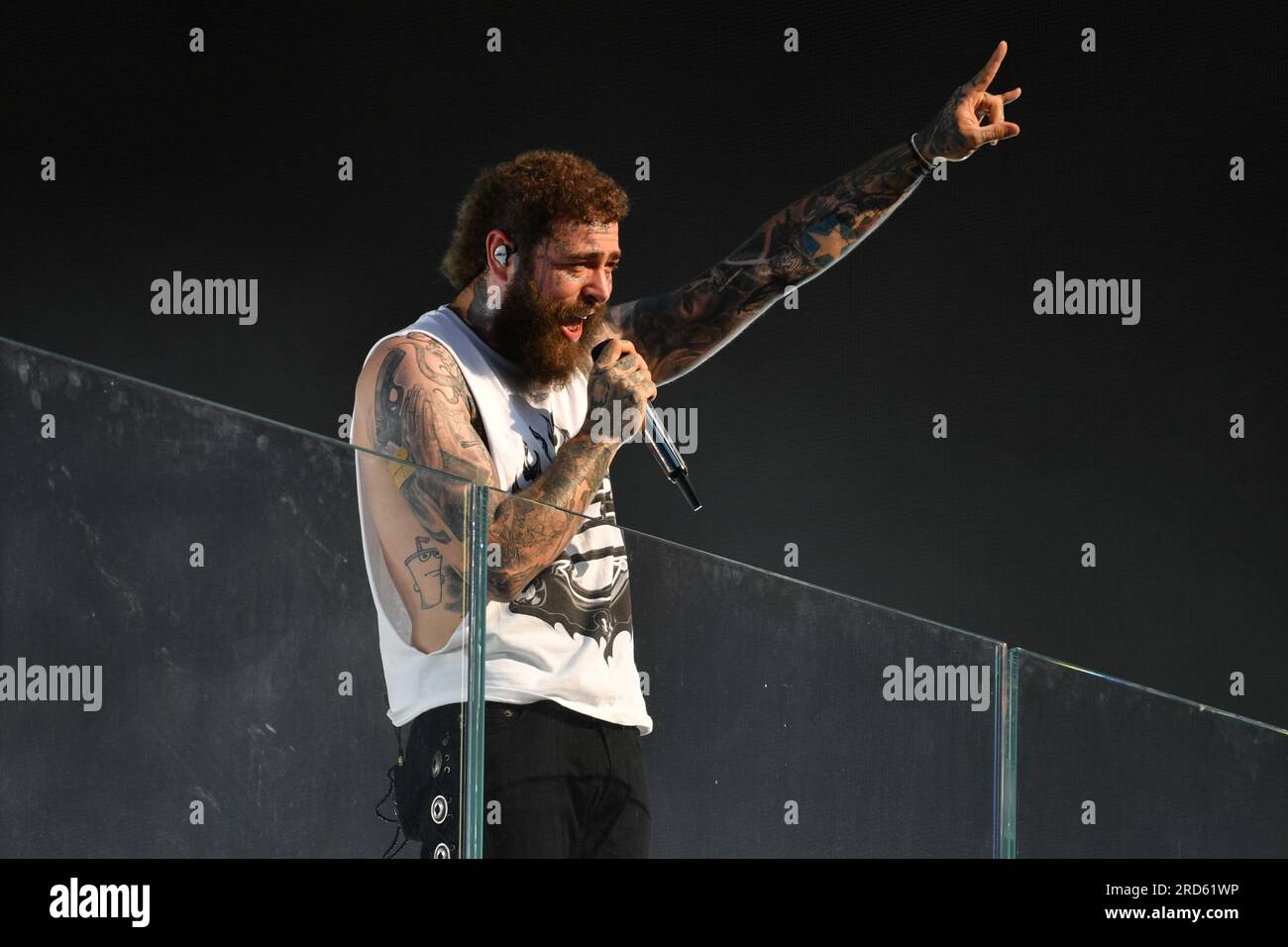 Tsx entertainment stage hi-res stock photography and images - Alamy