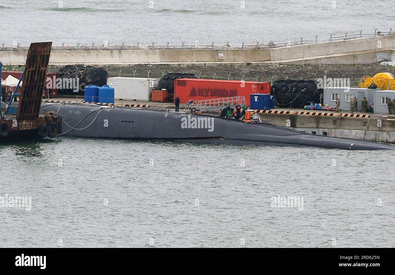 Nuclear-powered USS Kentucky in S. Korea The USS Kentucky, a nuclear ...