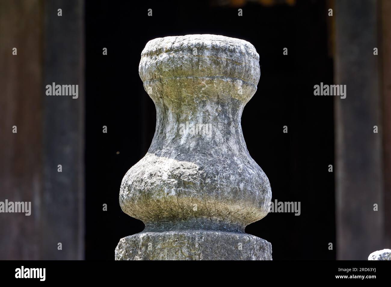 Traditional chinese marble pillar hi-res stock photography and images ...