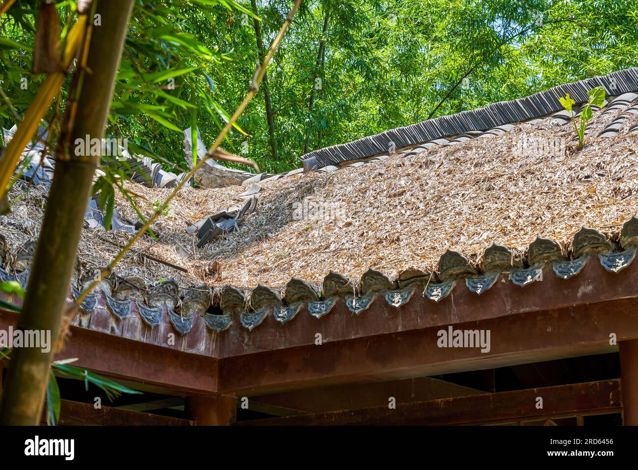 Ancient buildings and old houses in traditional Chinese countryside ...