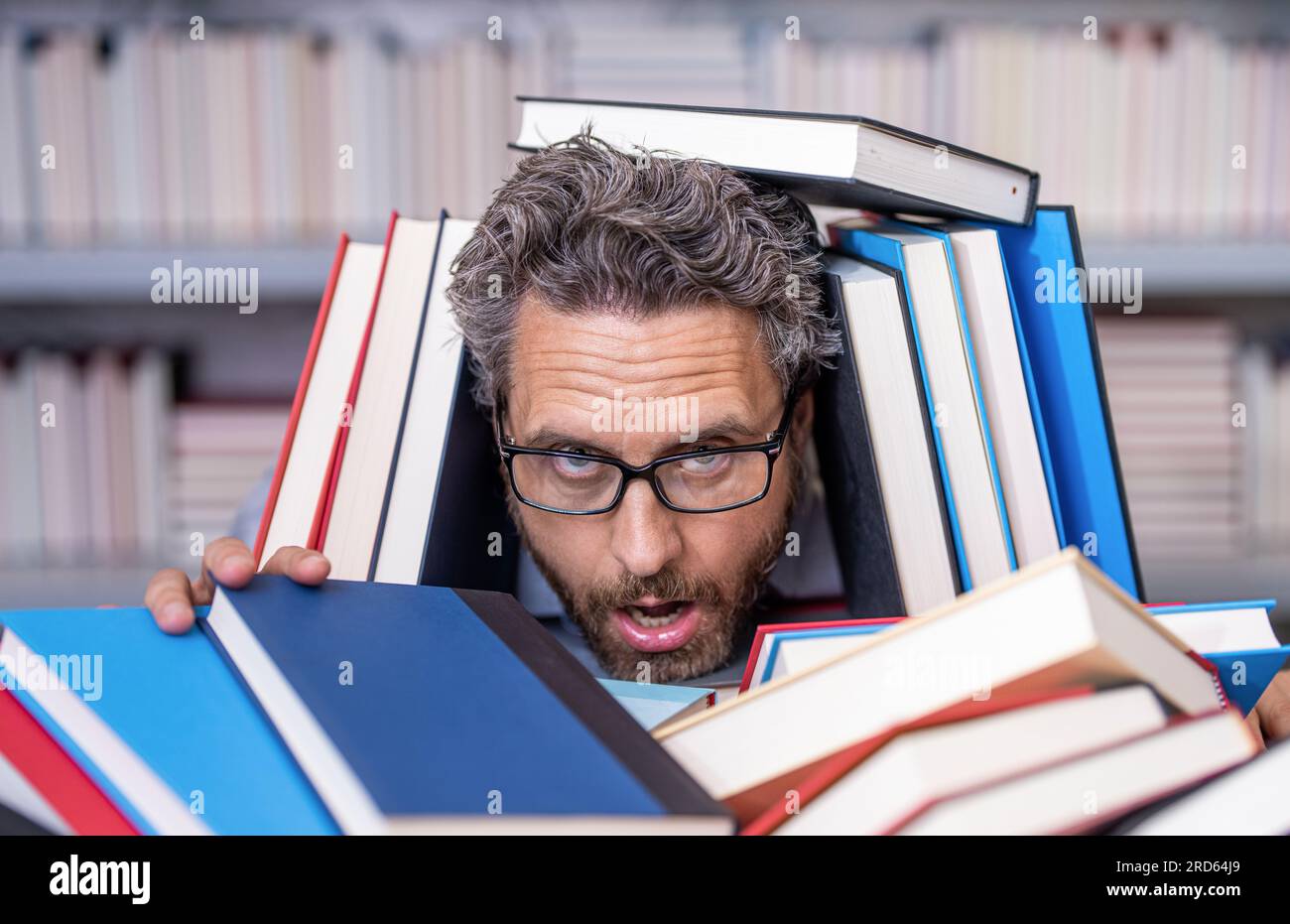 Hispanic student book store hi-res stock photography and images - Alamy