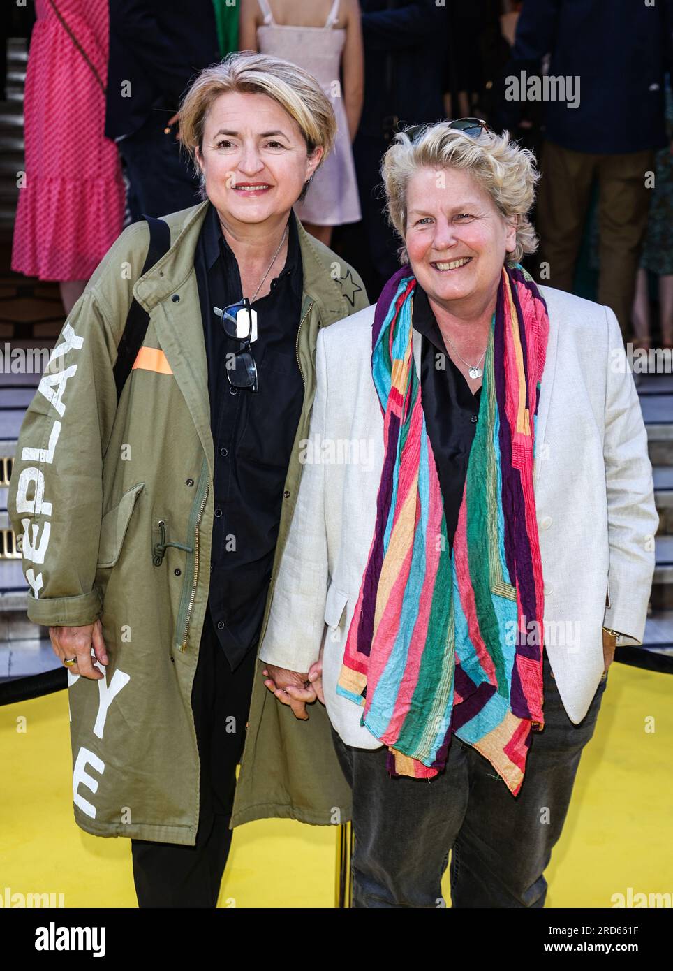 Debbie toksvig hi-res stock photography and images - Alamy