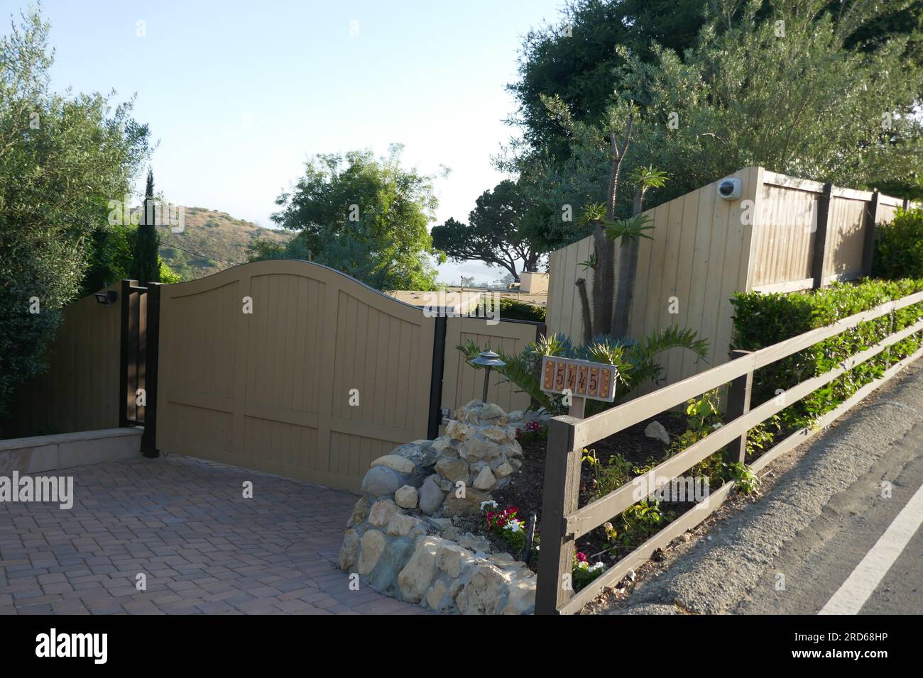 Malibu, California, USA 16th July 2023 Actress Brie Larson Former Home ...