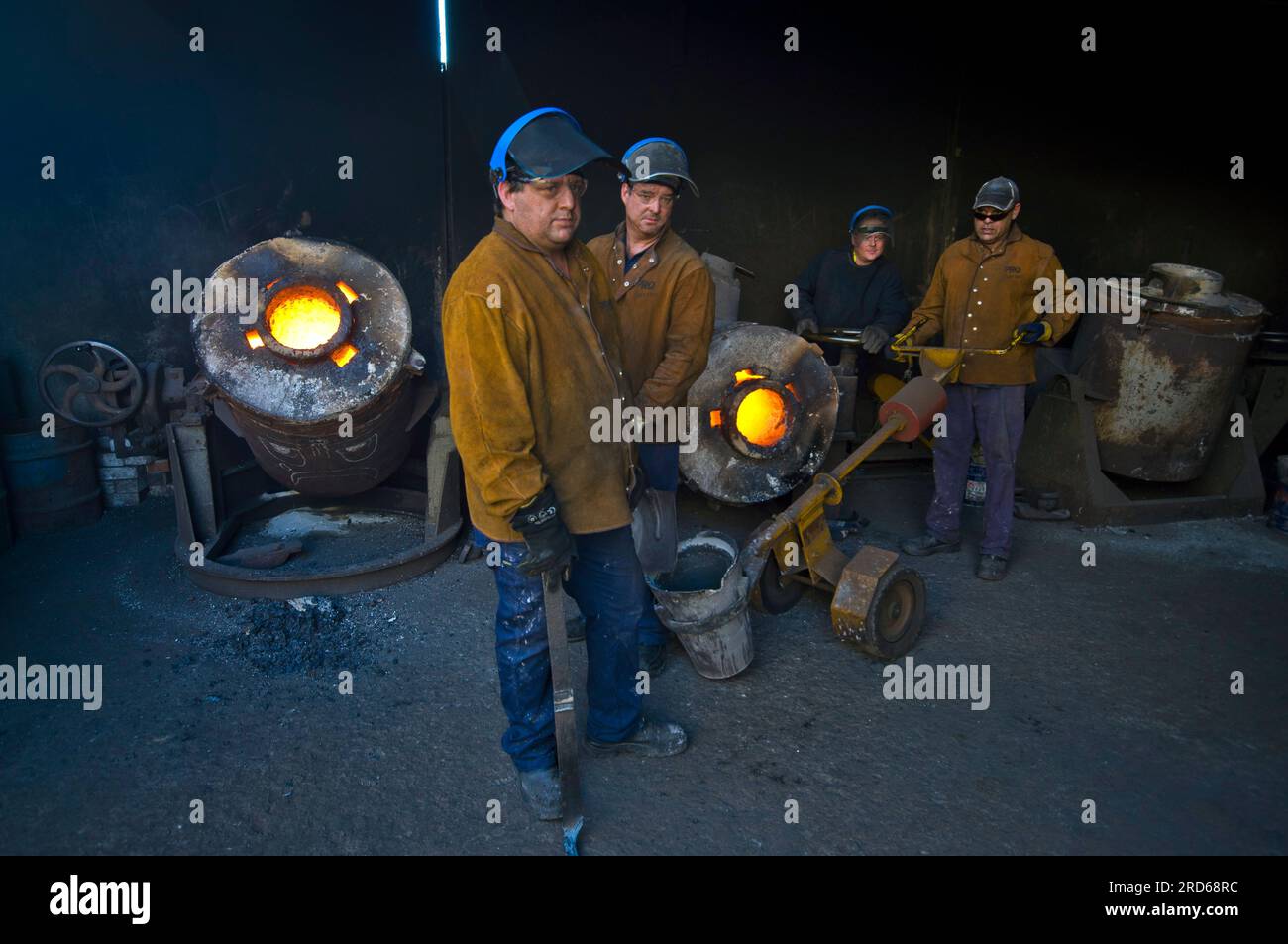 Small foundry hi-res stock photography and images - Alamy
