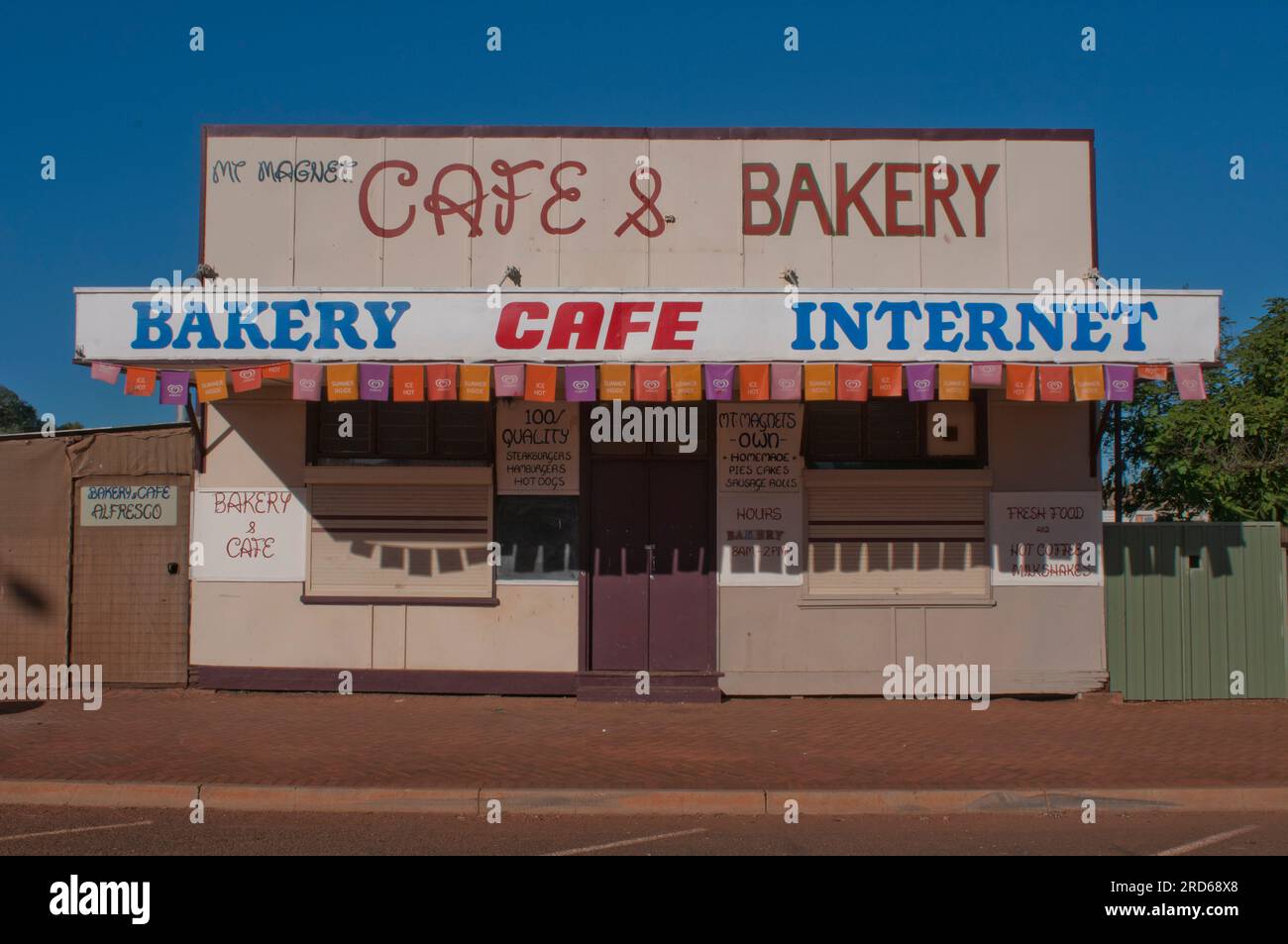 Shopfronts in the isolated, Australian outback town of Mount Magnet ...