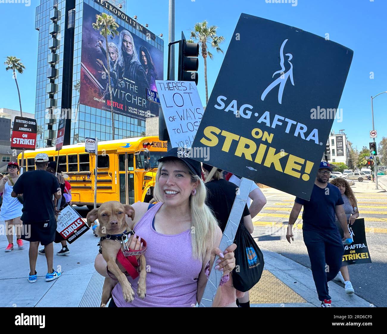 Ktla studios hollywood hi-res stock photography and images - Alamy