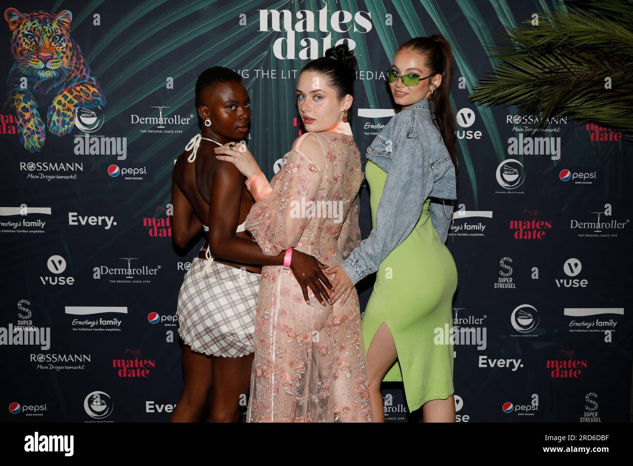 Noëlla Mbomba, Coco Clever, Luca Angelina Vanak beim Mates Date ...