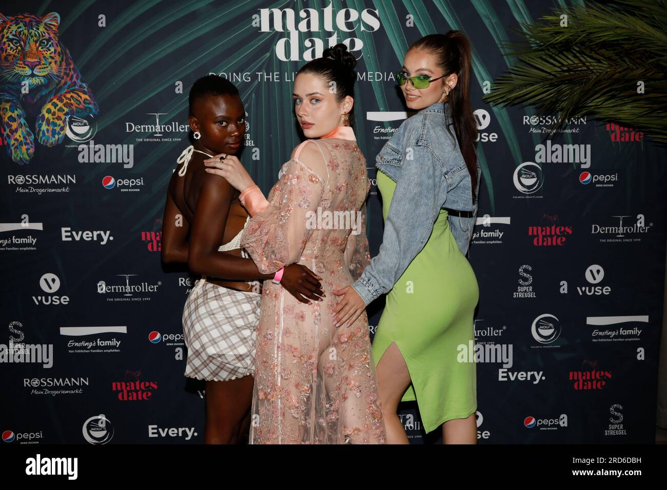 Noëlla Mbomba, Coco Clever, Luca Angelina Vanak beim Mates Date ...