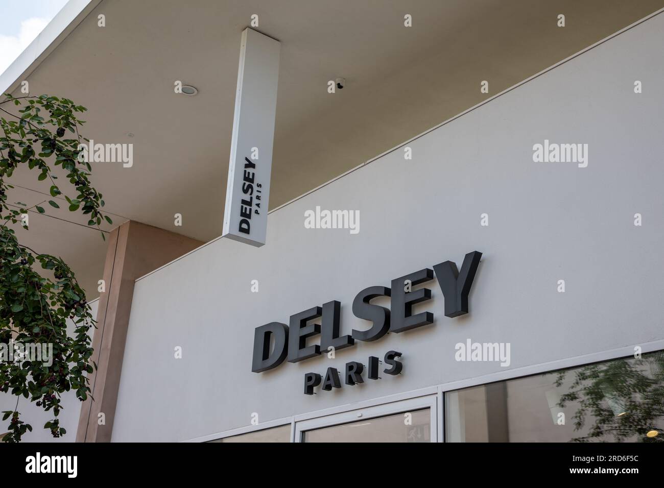 Sho logo hi-res stock photography and images - Alamy