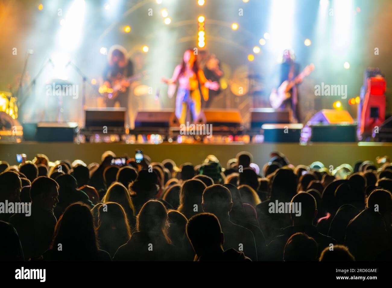 Back stage au concert hi-res stock photography and images - Alamy