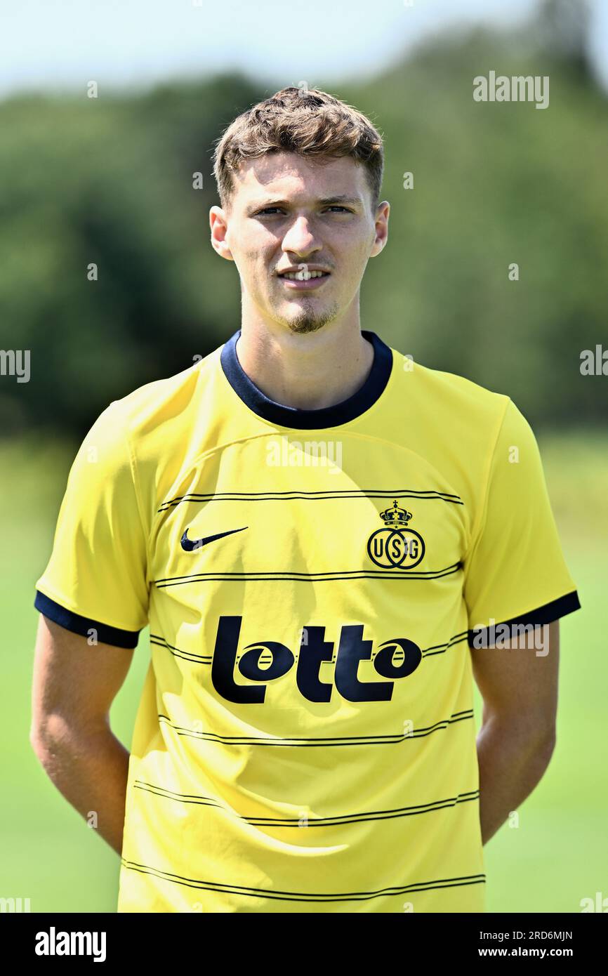 Union's Fedde Leysen poses for a portrait picture at the 2023-2024 ...