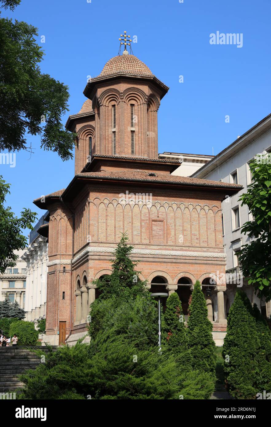 Romania bucharest orthodox church calea hi-res stock photography and ...