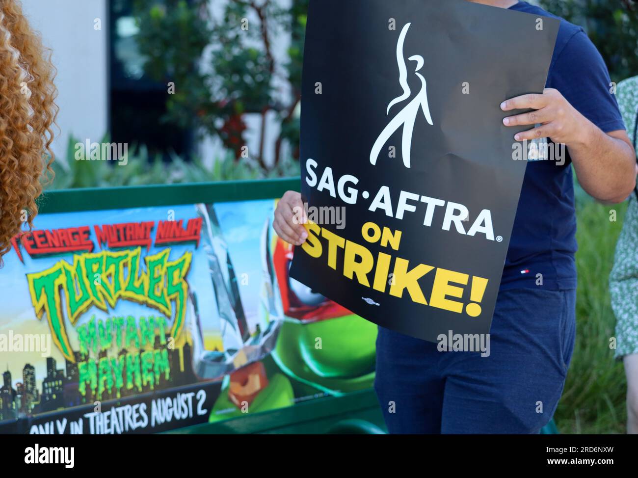 Strike poster hi-res stock photography and images - Alamy