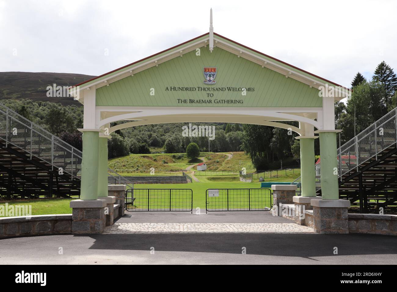 A hundred thousand welcomes to The Braemar Gathering sign over entrance ...