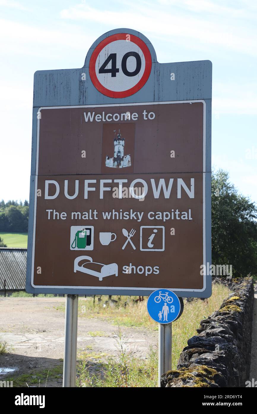 Welcome to Dufftown - The Malt Whisky Capital sign Dufftown Scotland ...
