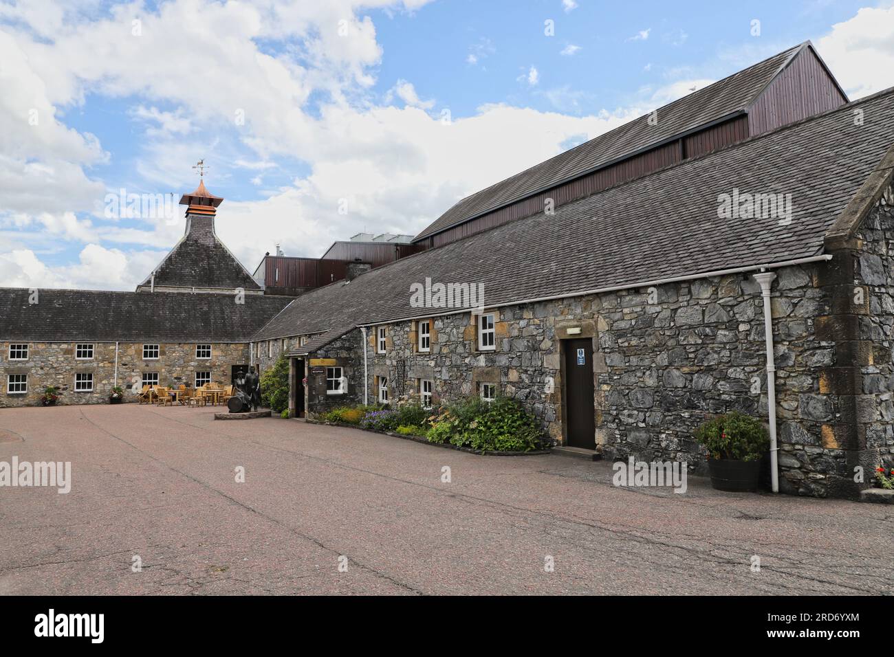 Glenfiddich Distillery Dufftown Scotland July 2023 Stock Photo - Alamy