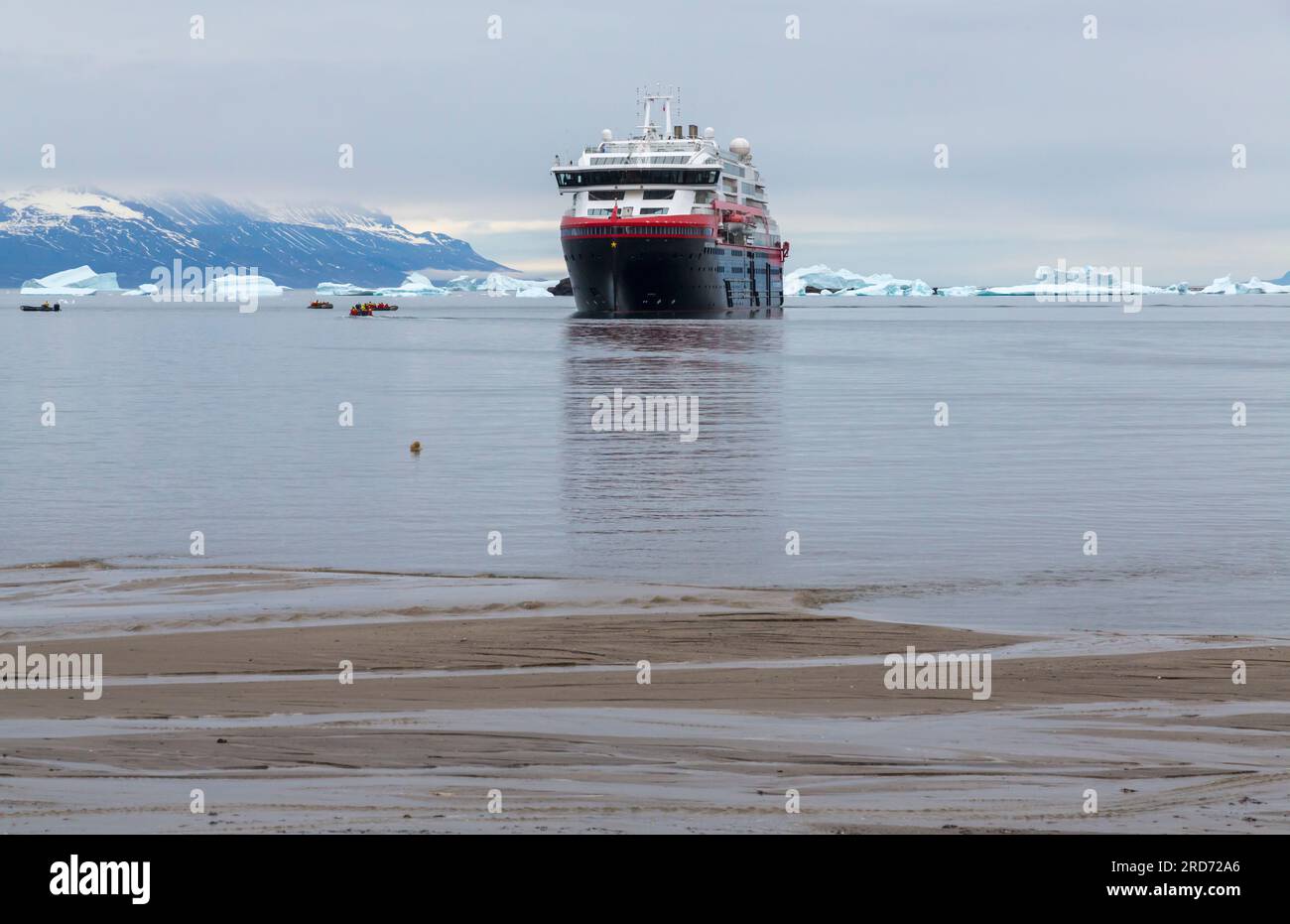 Hybrid powered Hurtigruten MS Fridtjof Nansen expedition cruiseship ...