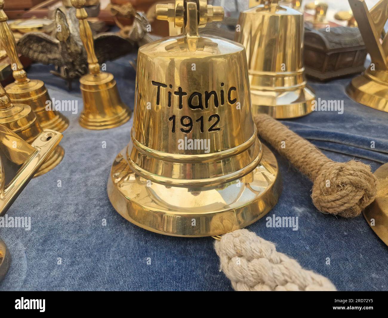 Ship bell titanic hi-res stock photography and images - Alamy
