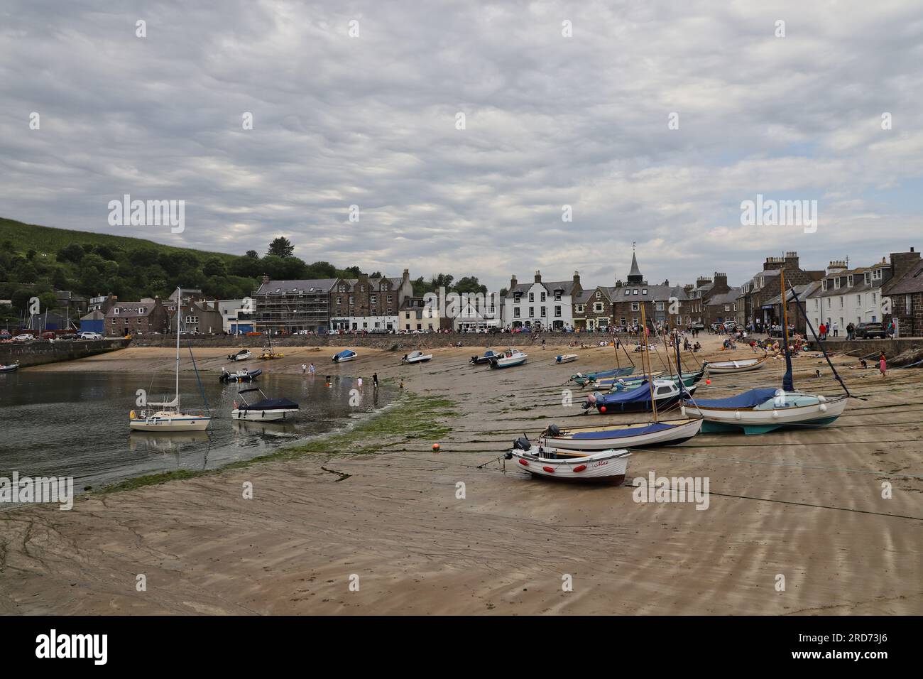 Stonehaven harbour at low tide Scotland July 2023 Stock Photo - Alamy