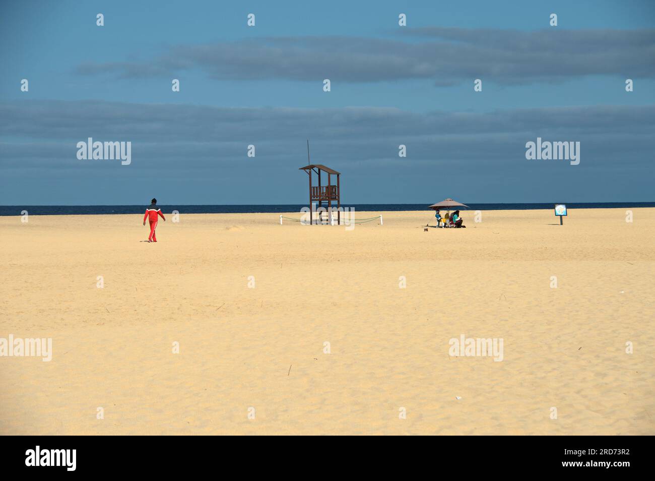 Lifeguard viewpoint hi-res stock photography and images - Alamy