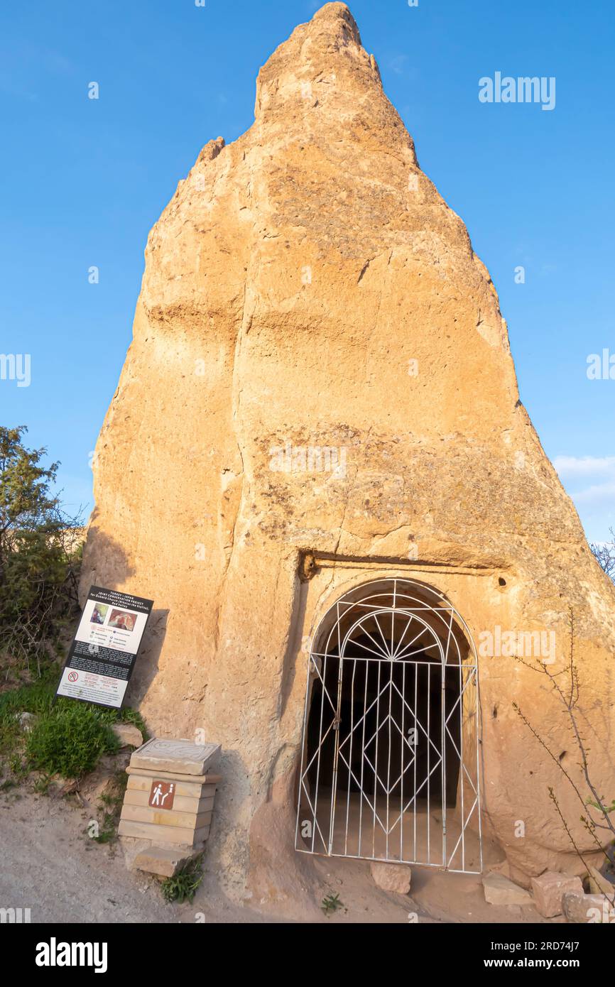 Üzümlü Church (Turkish: Üzümlü Kilisesi) , a 7th-century church ...
