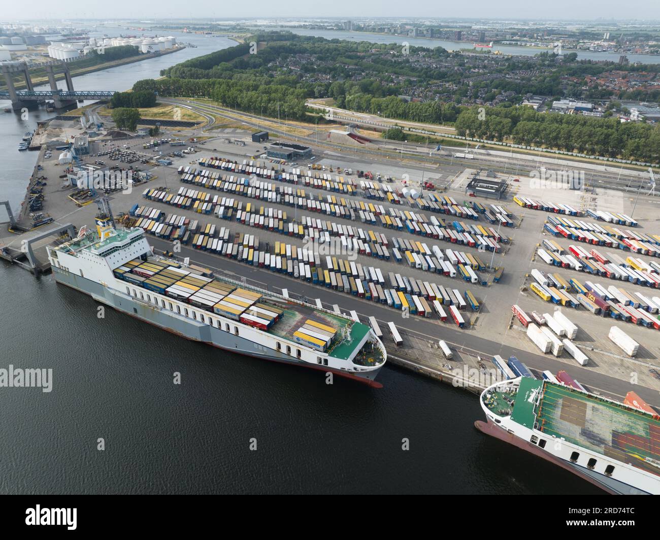Botlek terminal operation hi-res stock photography and images - Alamy