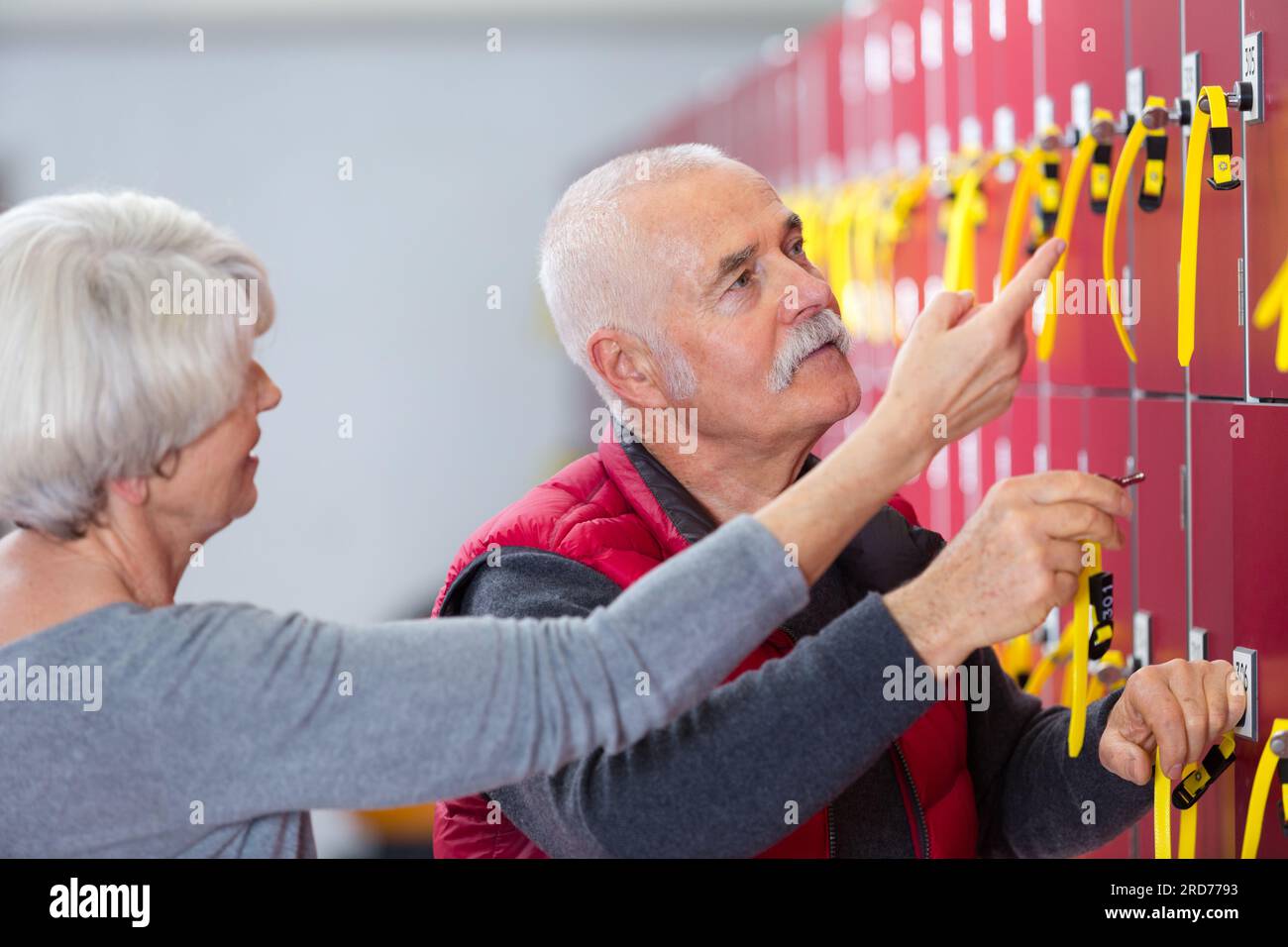 Coin locker coin lockers hi-res stock photography and images - Alamy