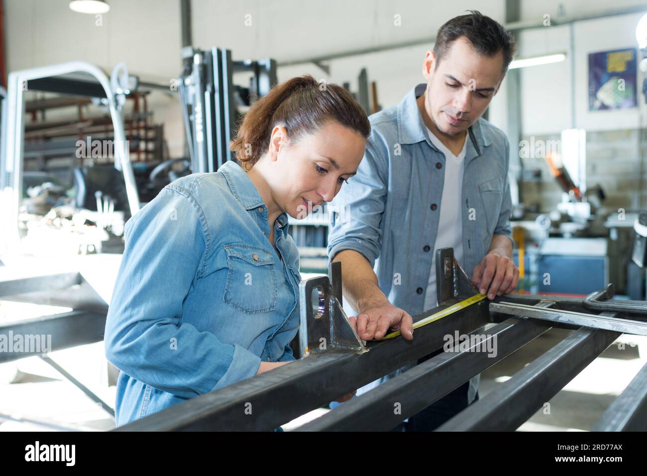 Tile machine co hi-res stock photography and images - Alamy