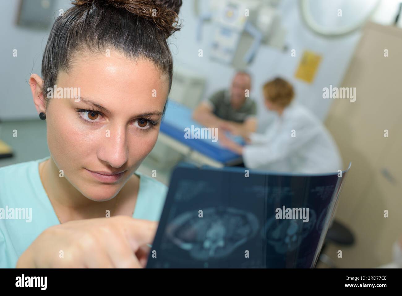 Checking radiology equipment hi-res stock photography and images - Alamy