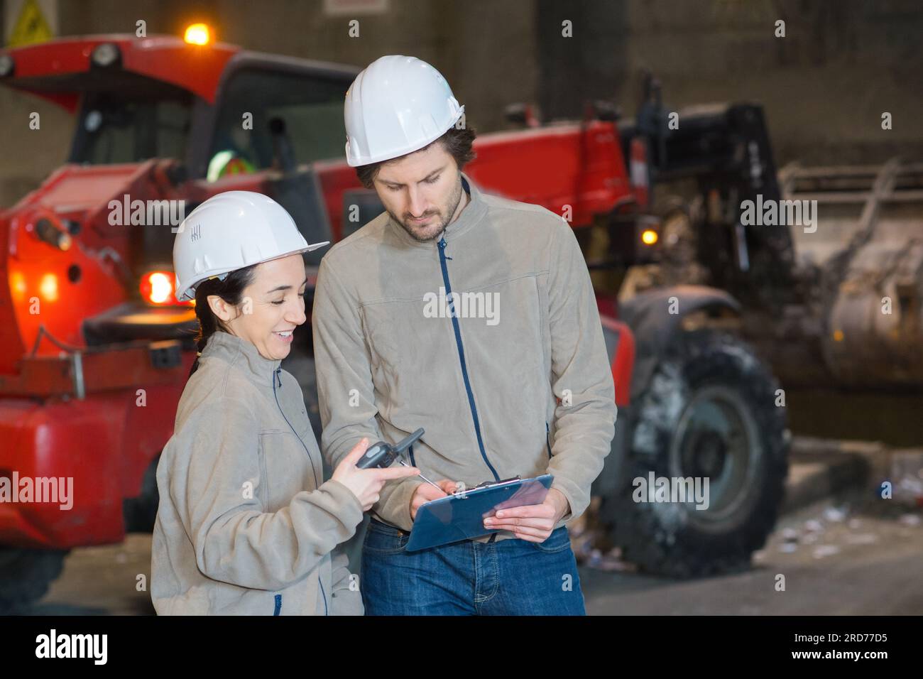 workers inside warehouse Stock Photo - Alamy