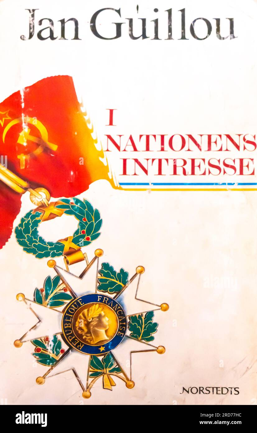 I nationens intresse (Hamilton, #3) by Jan Guillou 1988 Stock Photo - Alamy