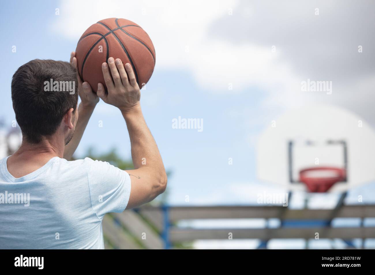Basketball student match hi-res stock photography and images - Alamy