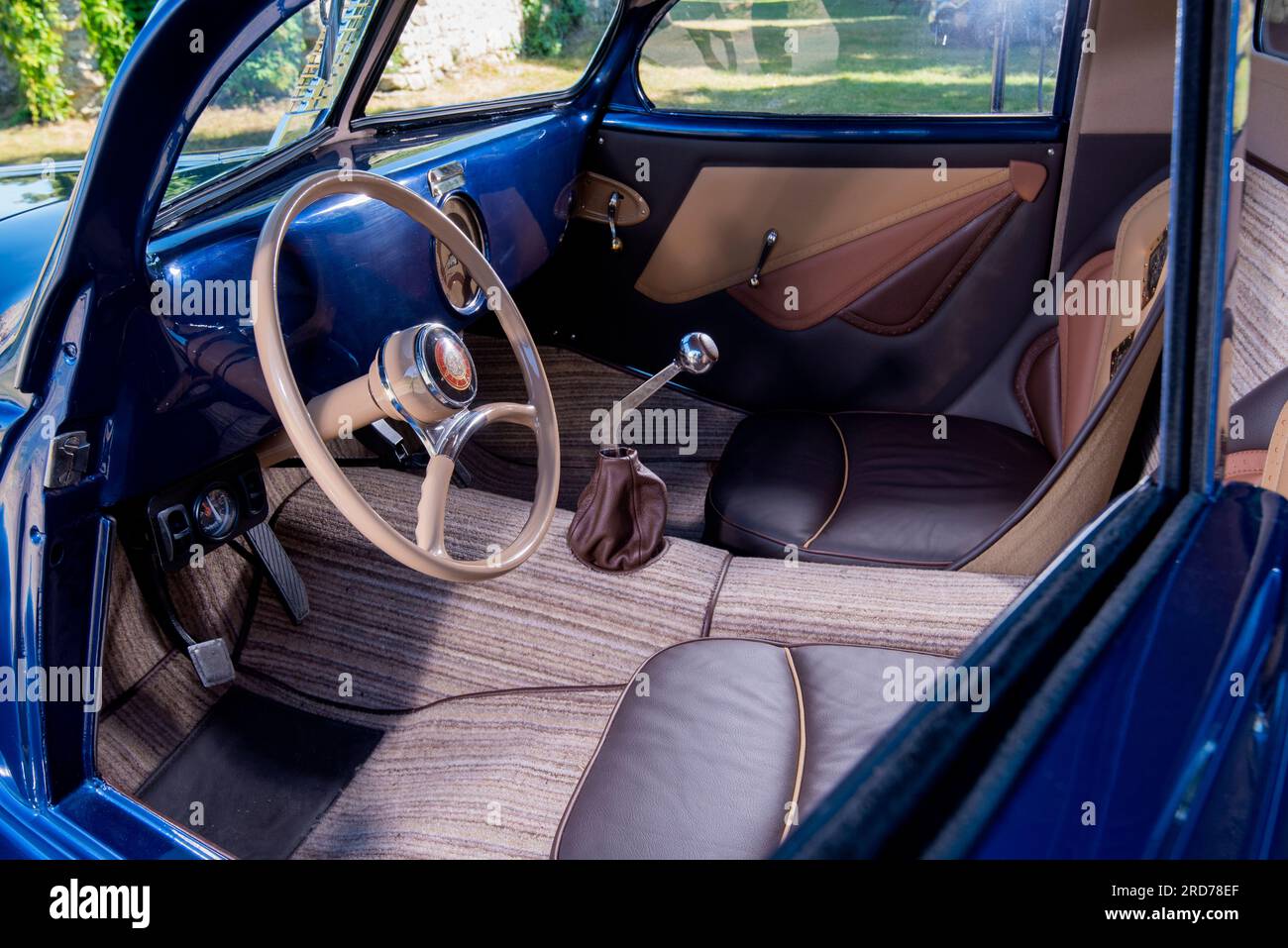 Custom art car creator Andy Saunders' 'Metropolis', based on a Peugeot ...