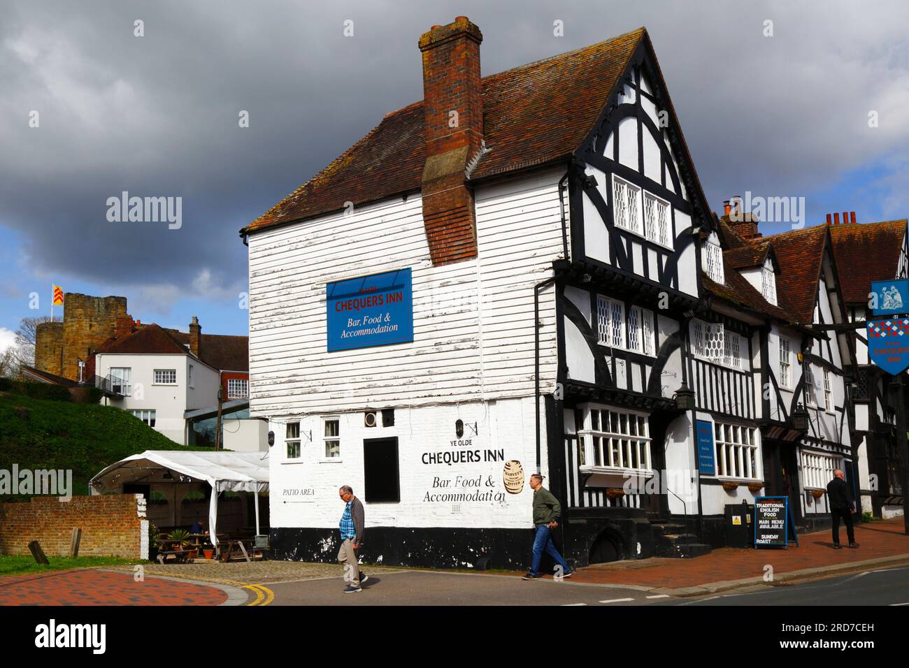 Ye Olde Chequers Inn and other historic timber framed buildings, castle ...