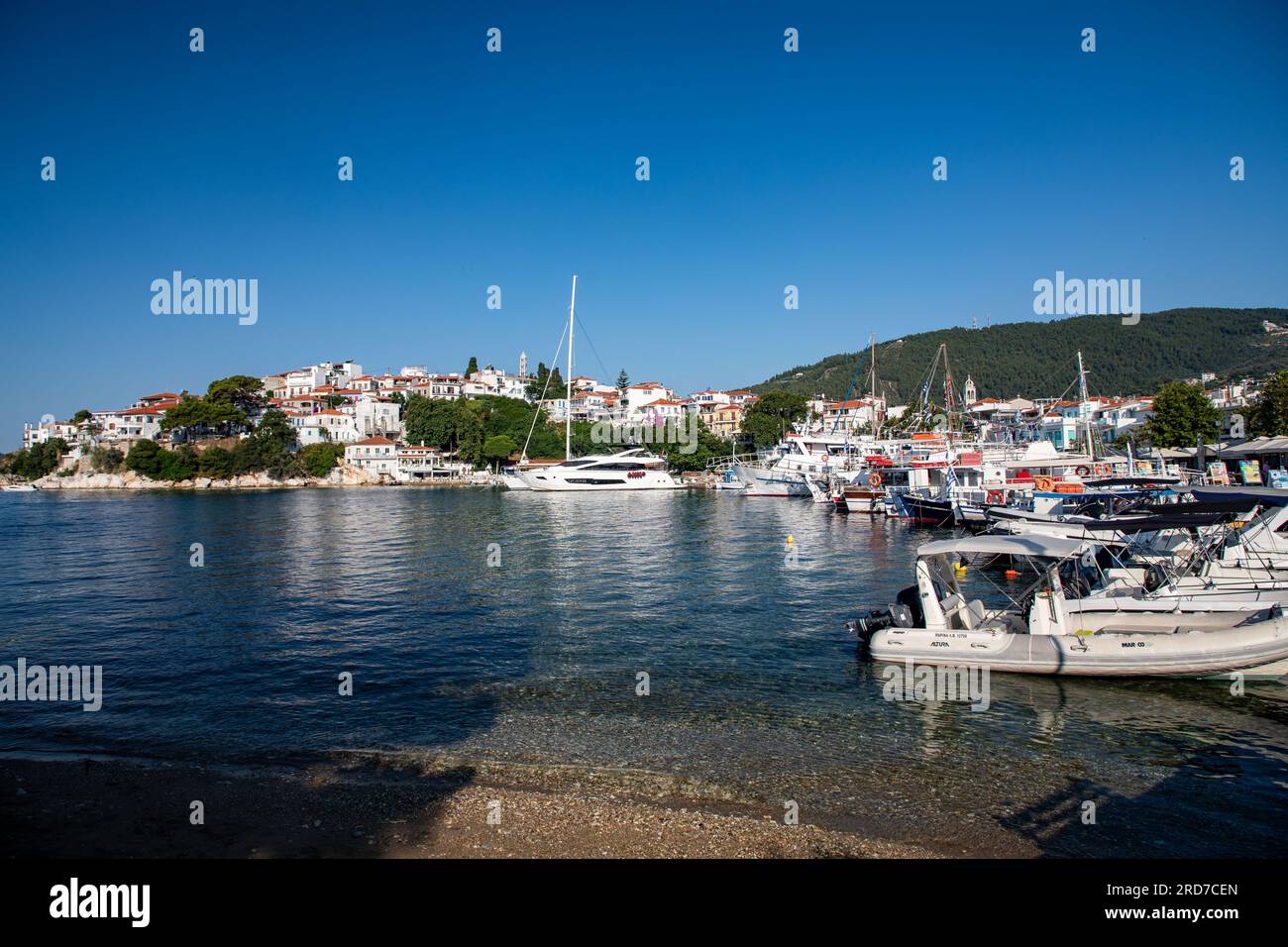 Plane spotting skiathos international airport hi-res stock photography and images - Alamy