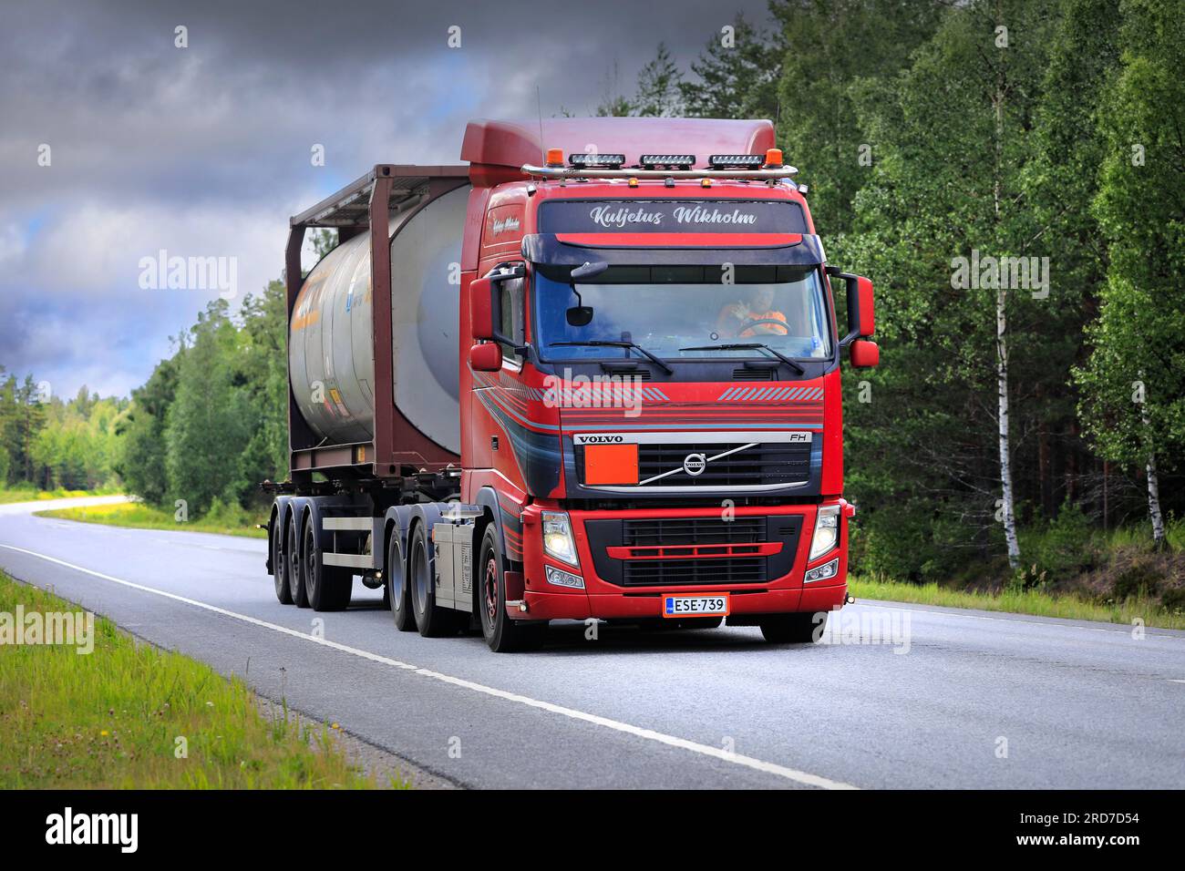 Volvo fh container hi-res stock photography and images - Alamy