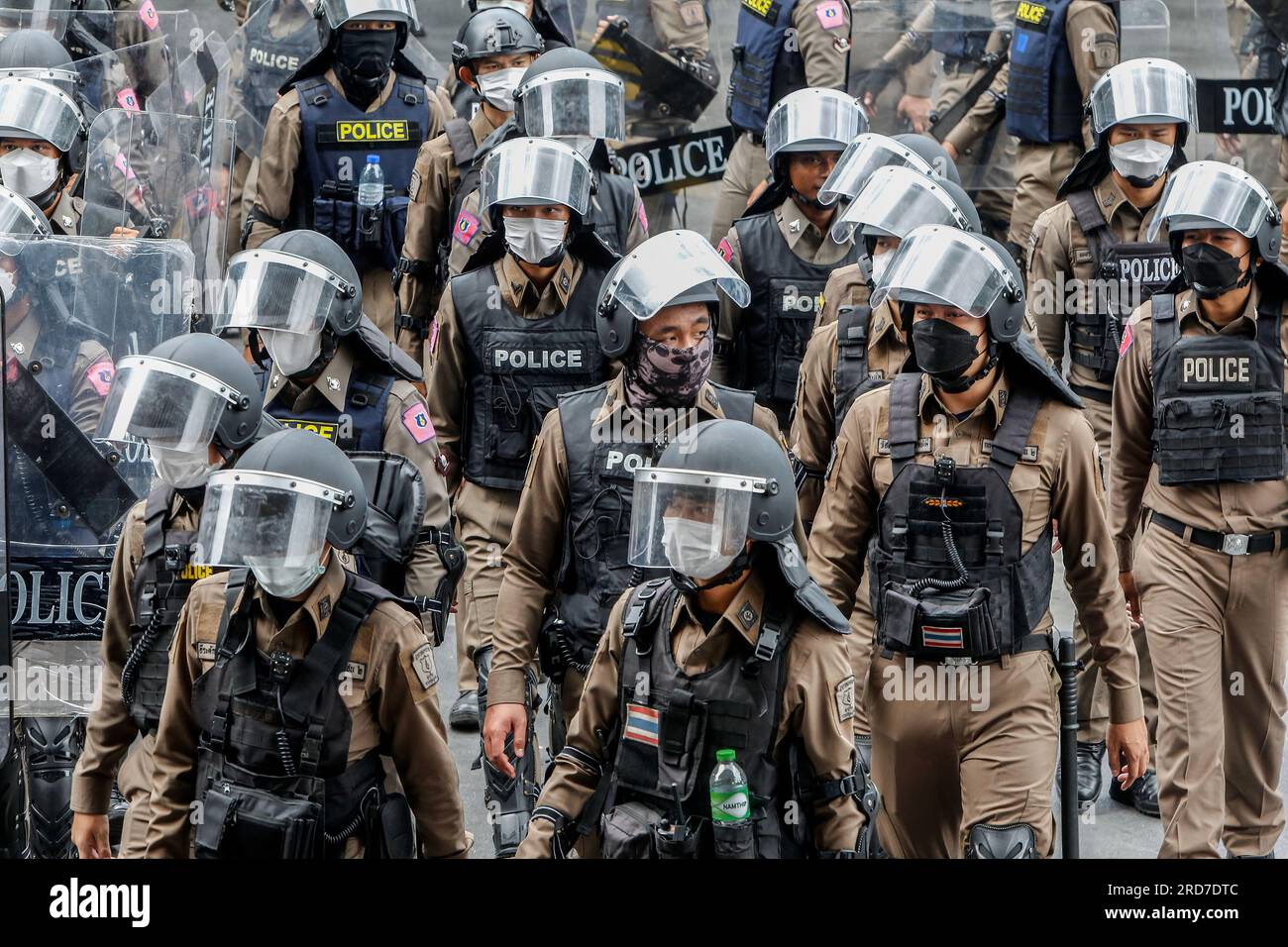 Voting session hi-res stock photography and images - Alamy