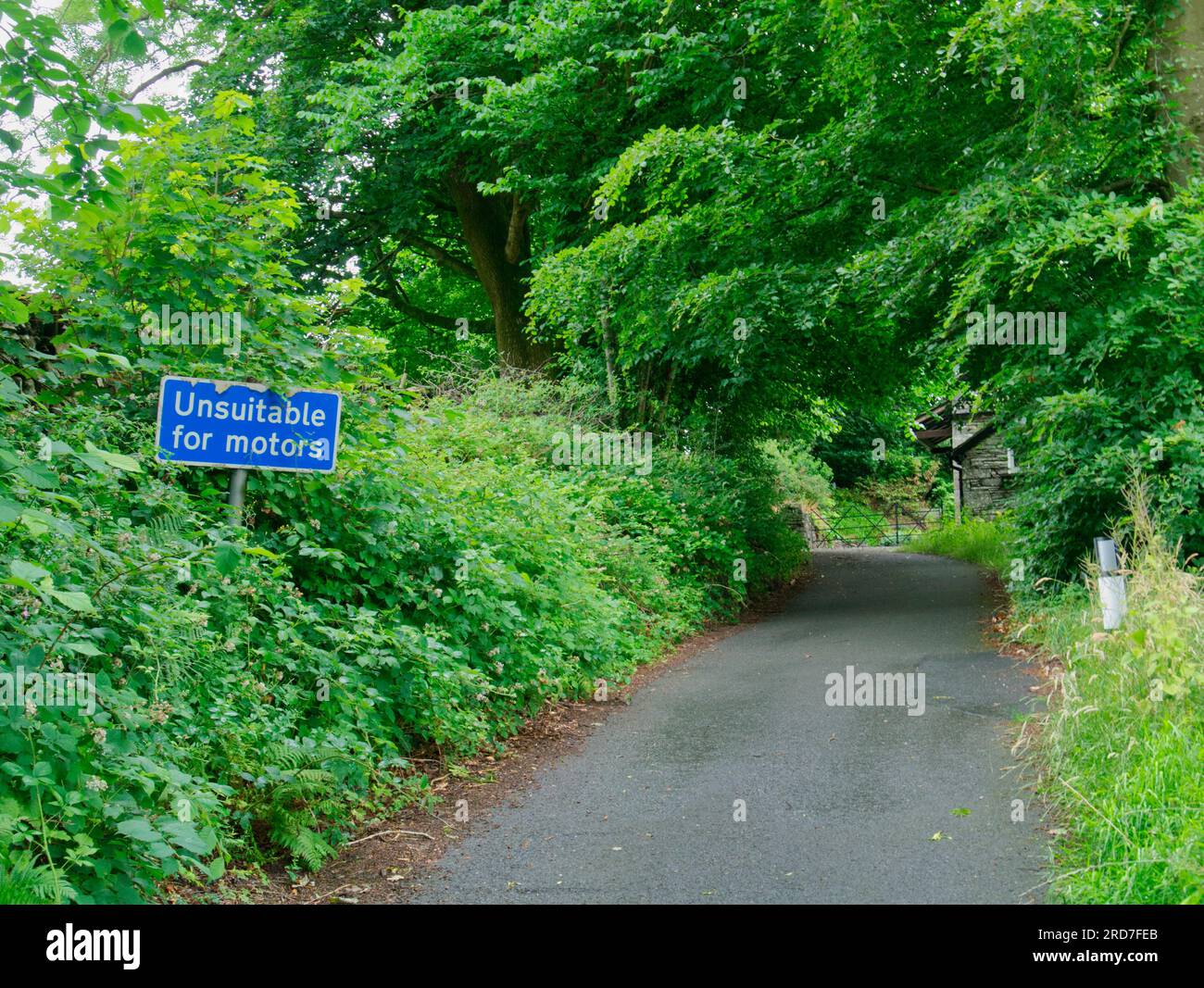 Steep roads hi-res stock photography and images - Alamy