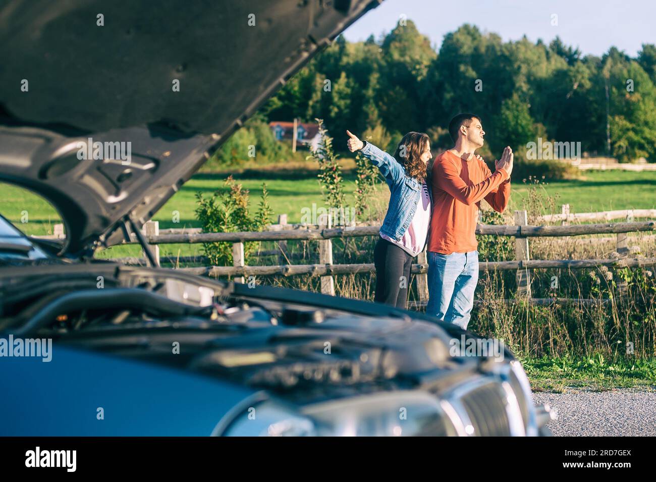Young couples car broke down on the way. They hitchhike to find help ...