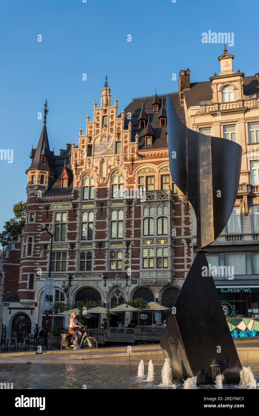 Cleves-Ravenstein Mansion (Hôtel Ravenstein), constructed in the late ...