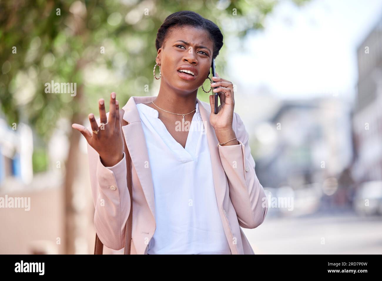 Angry conversation walk hi-res stock photography and images - Alamy
