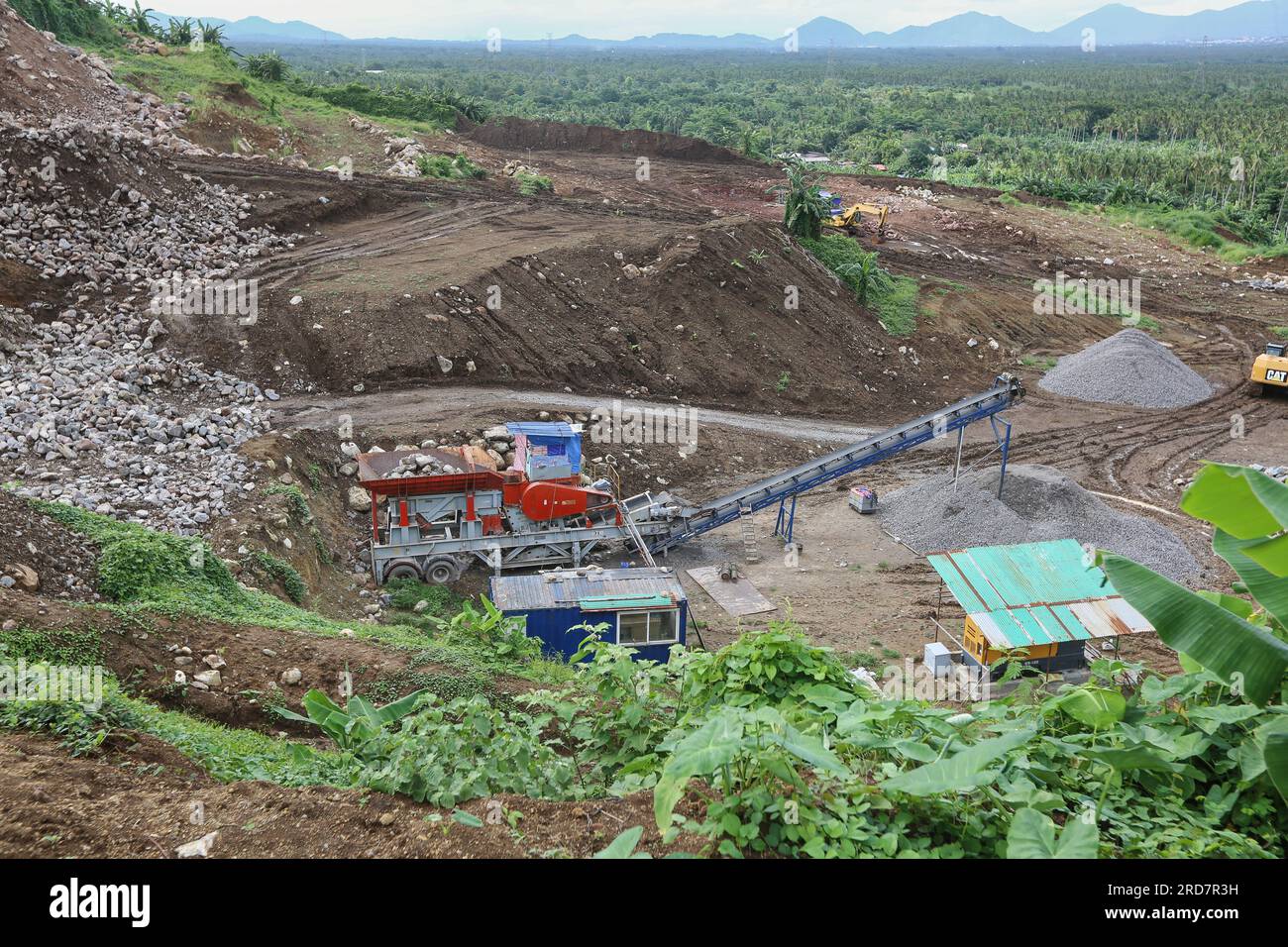 Malepunyo Mountains Range, Philippines. July 19, 2023 : Mobile Stone ...
